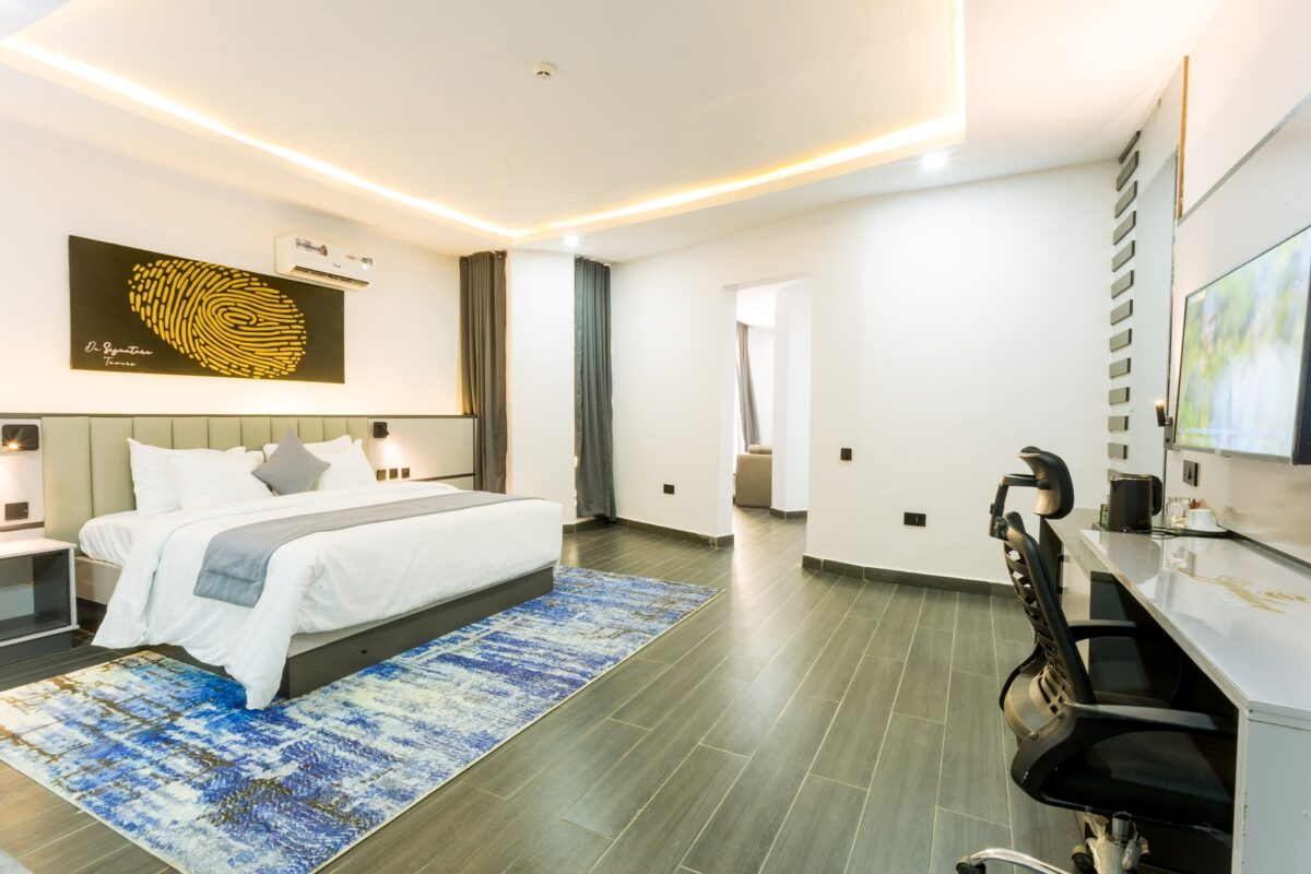 Executive Business Suite - DeSignature Tower Hotel & Suites